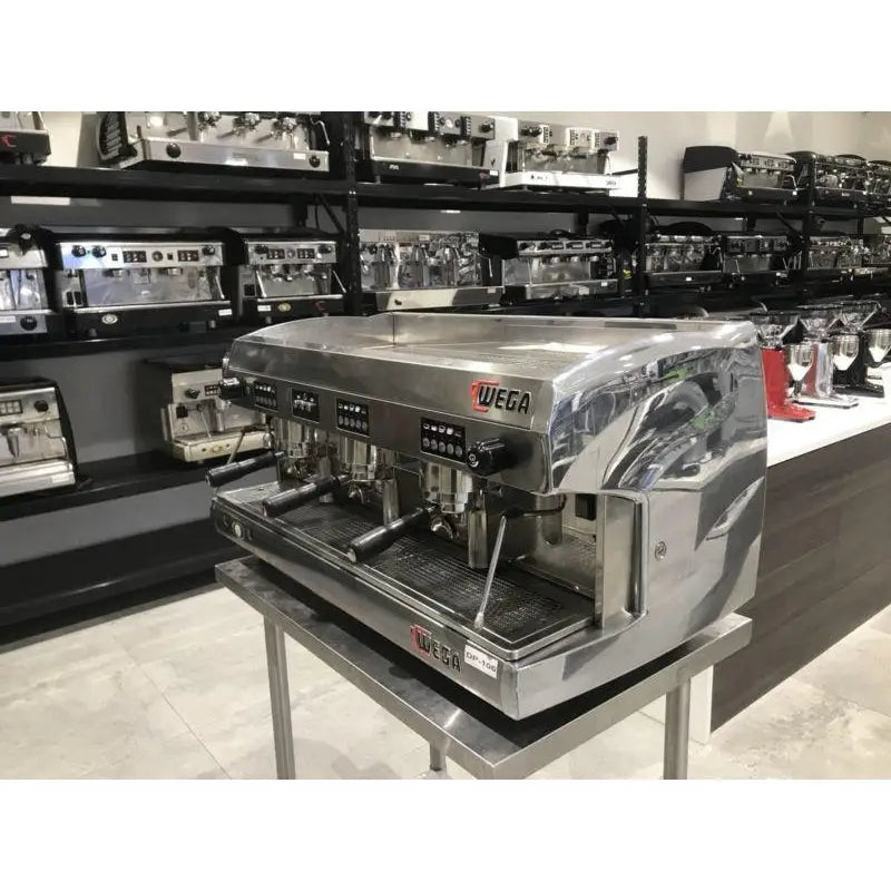 Buy Pre-owned 3 Group Wega Polaris In Chrome Commercial Coffee Machine ...